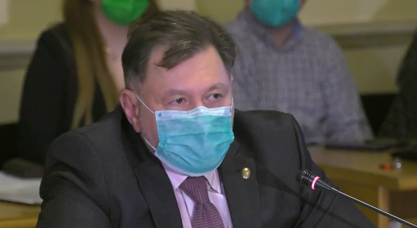 Rafila, despre prezenţa variantei Omicron la pacienţii români infectaţi cu SARS-CoV-2 întorși ...